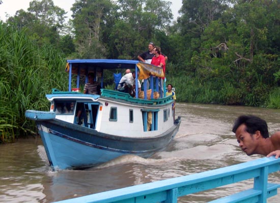 Untitled Document [www.yachtaragorn.com]